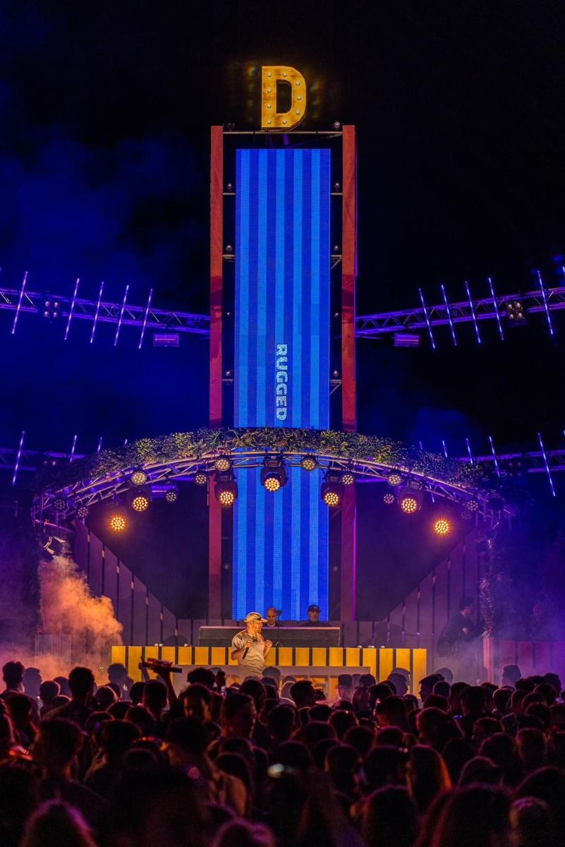 Showtec and Infinity dazzle at Op Dreef Festival | Highlite.com