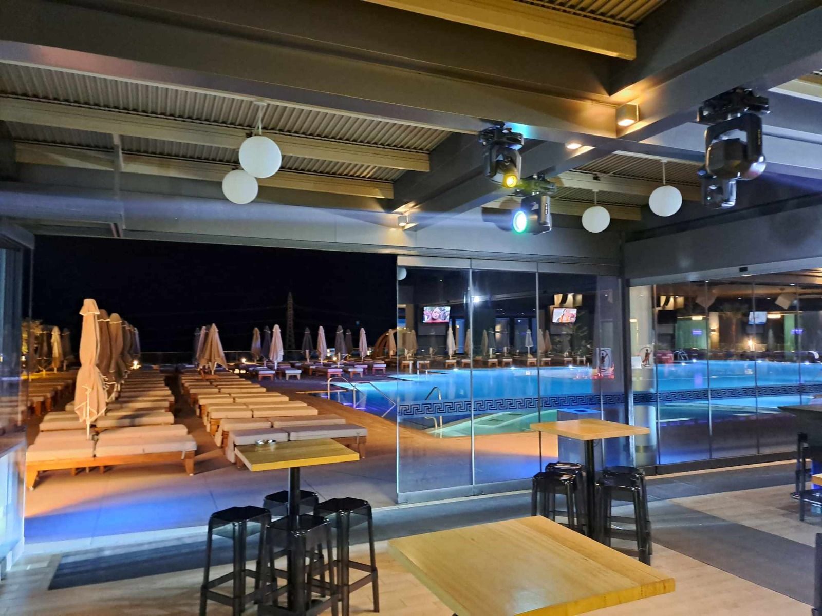 Améliorations de l’hôtel de luxe Cherso avec Showtec et DAP